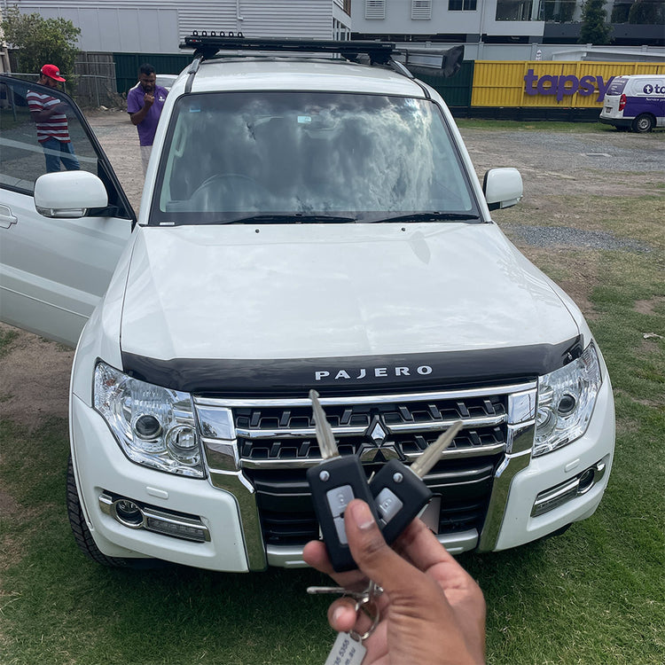 Mitsubishi Complete Car Keys – Tapsy Keys